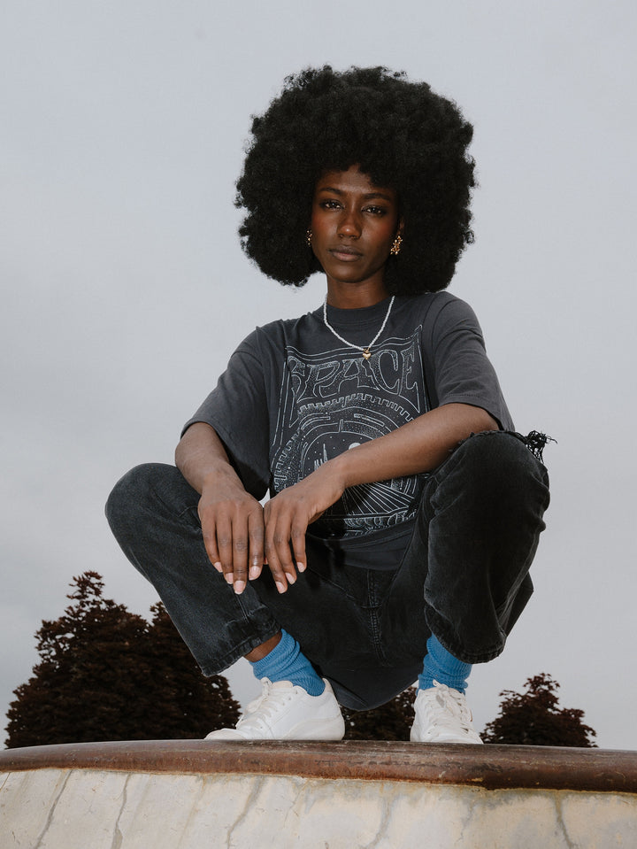The Space Oversized Tee in Vintage Black – Subtle Dust