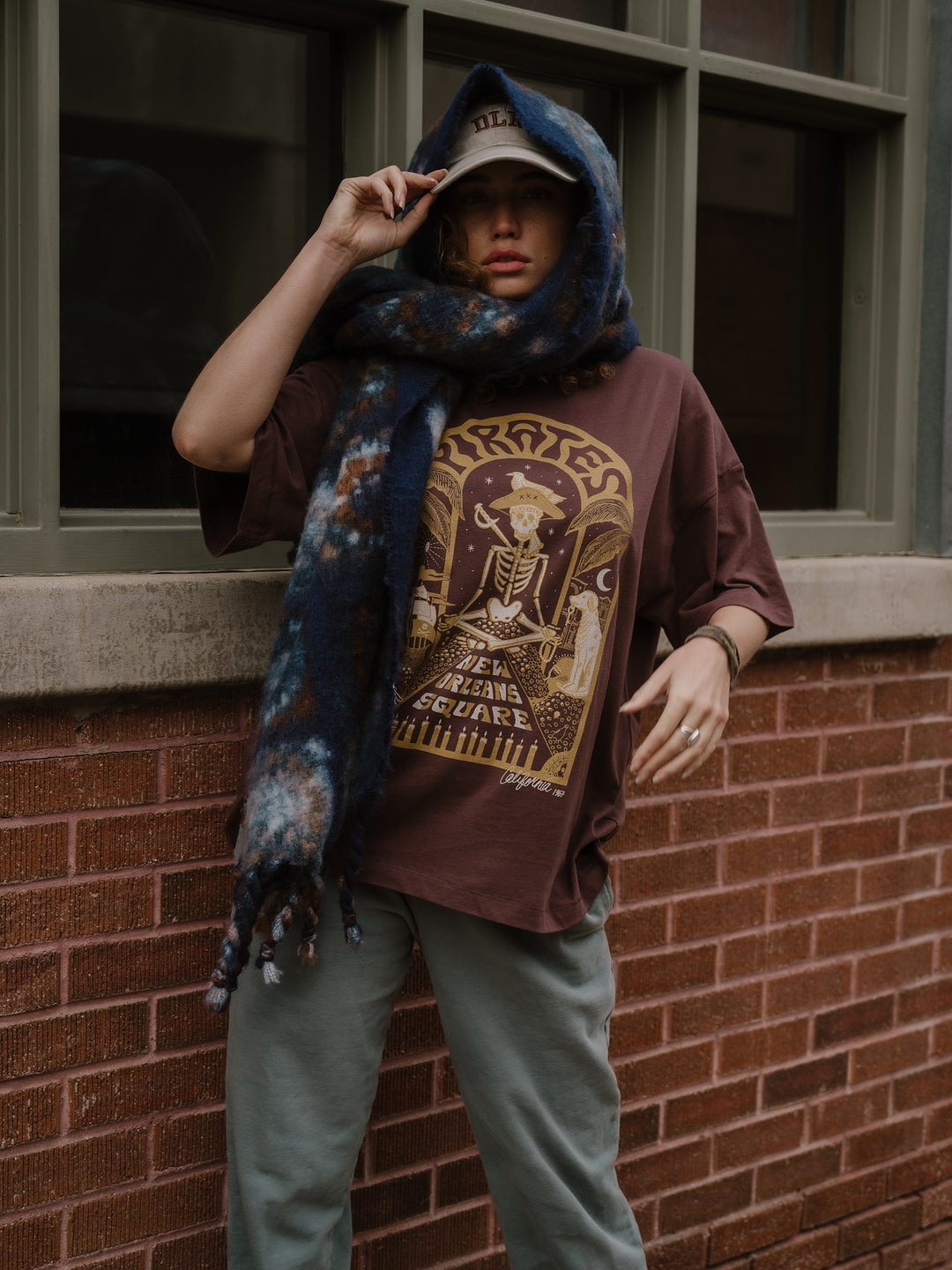 The Pirate Oversized Tee in Mocha – Subtle Dust