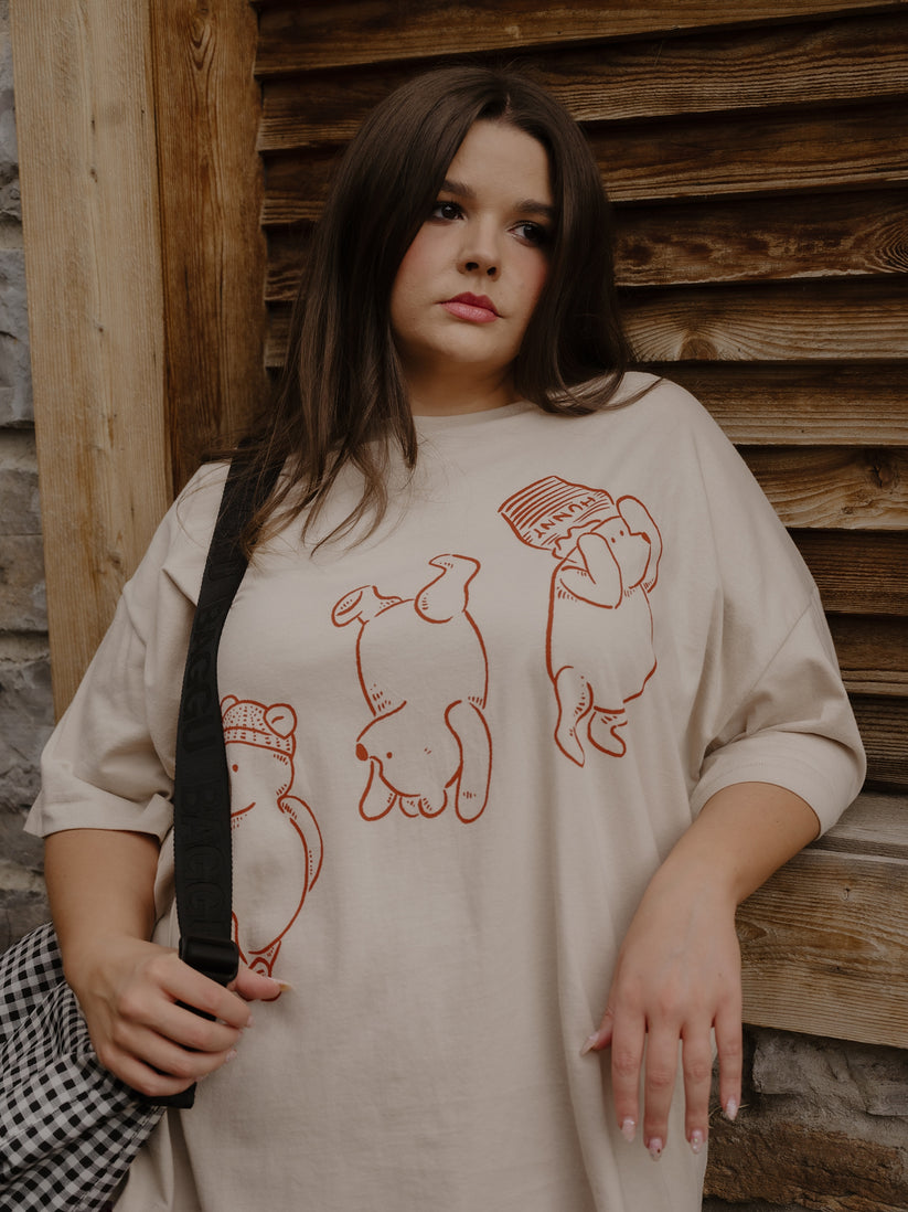 The Silly Ole Bear Oversized Tee in Sand – Subtle Dust